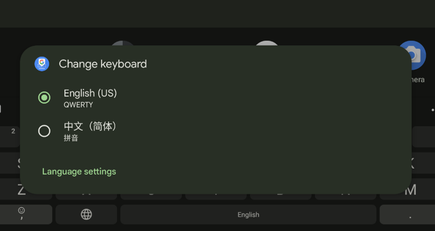 How do I switch between different keyboards on my Razer Edge?